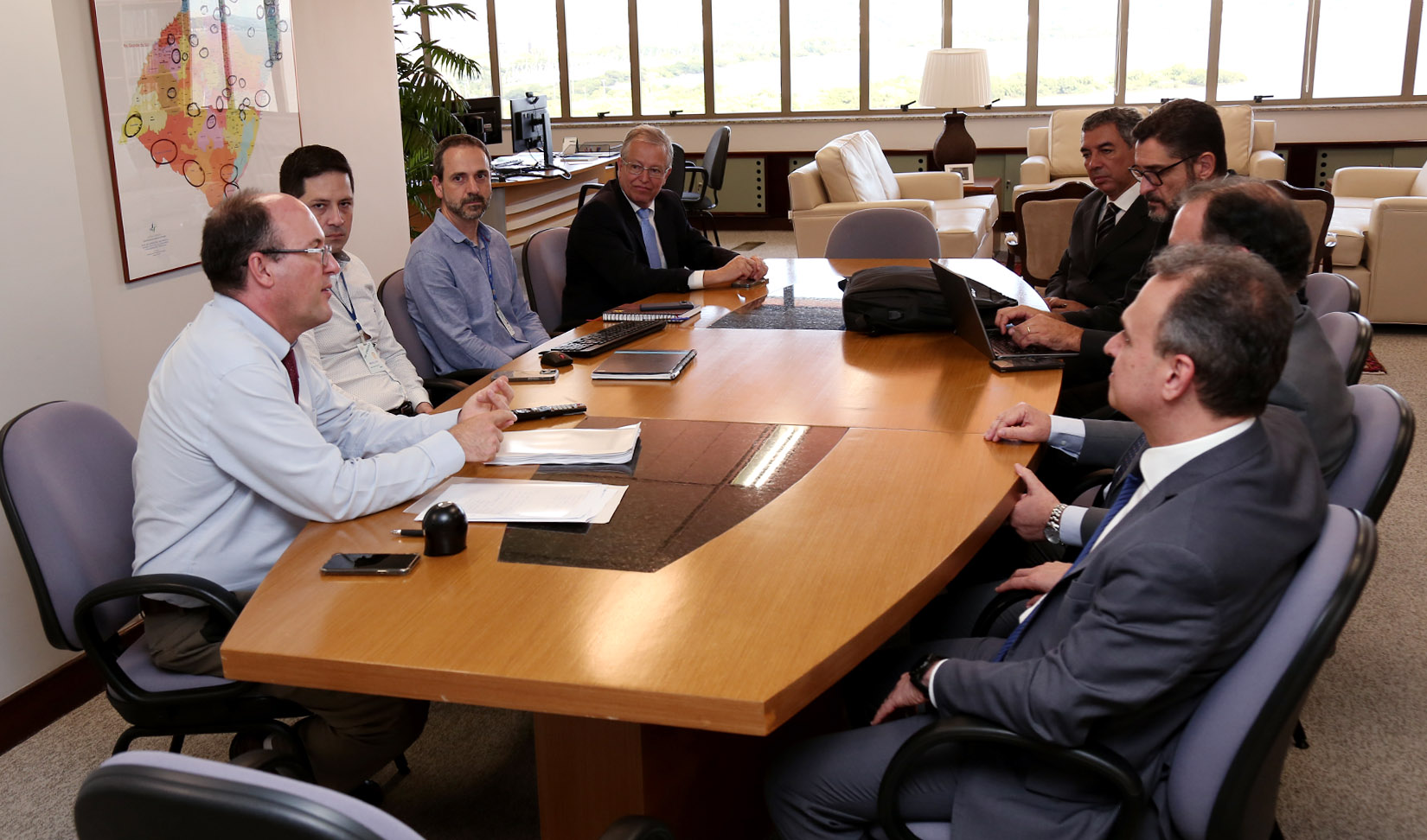 Comitiva do TRF6 conhece projeto de equalização de competências e de ...