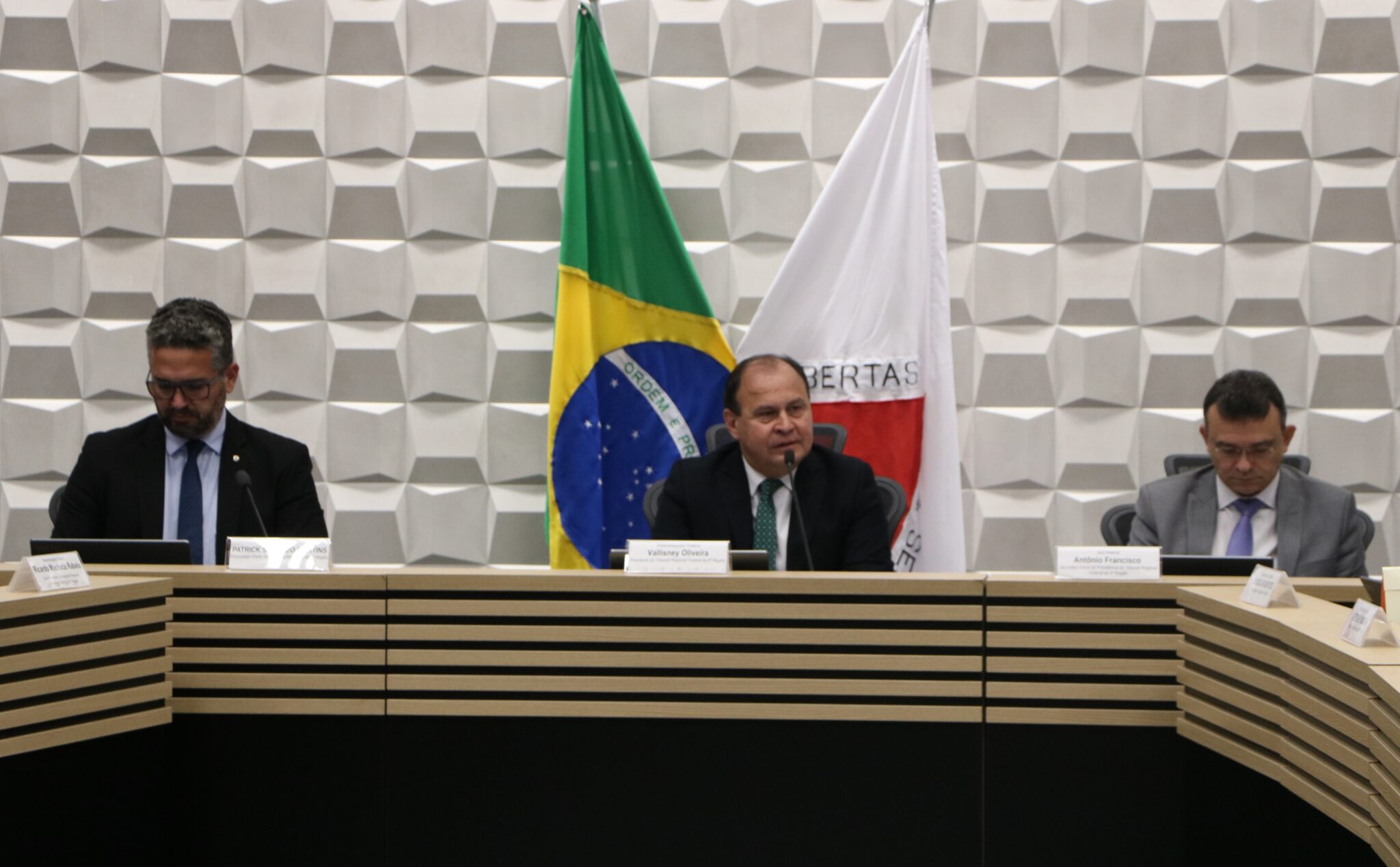 Tribunal autoriza a abertura de concurso público para juiz federal ...