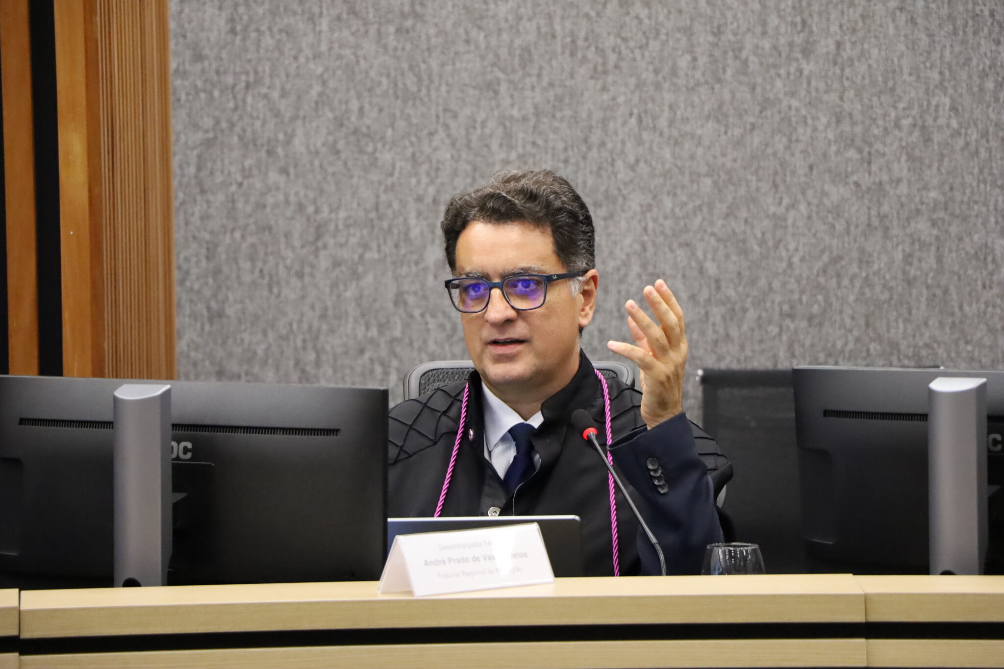 TRF6 realiza a última sessão do Plenário Judicial em 2025 - JUSTIÇA FEDERAL